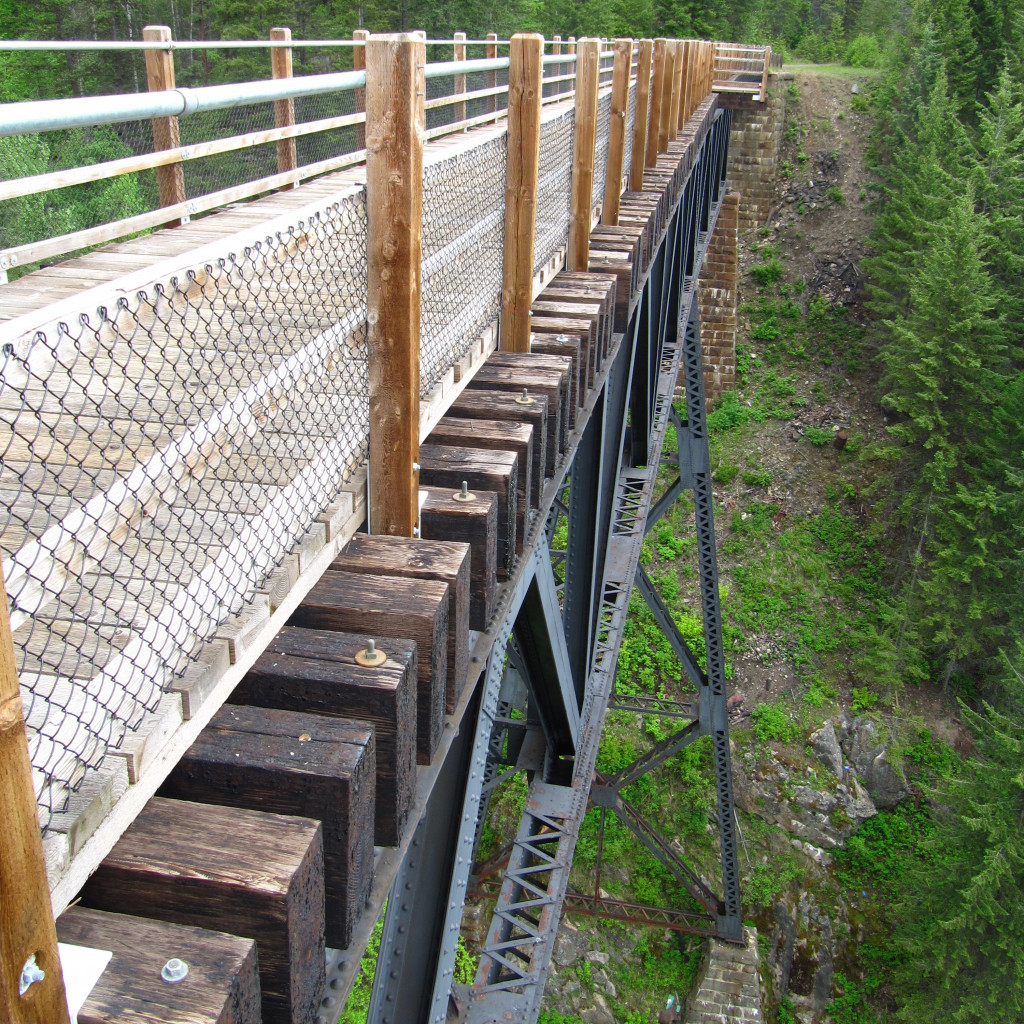 Farron to Castlegar. Columbia & Western Railway / Trans Canada Trail in ...